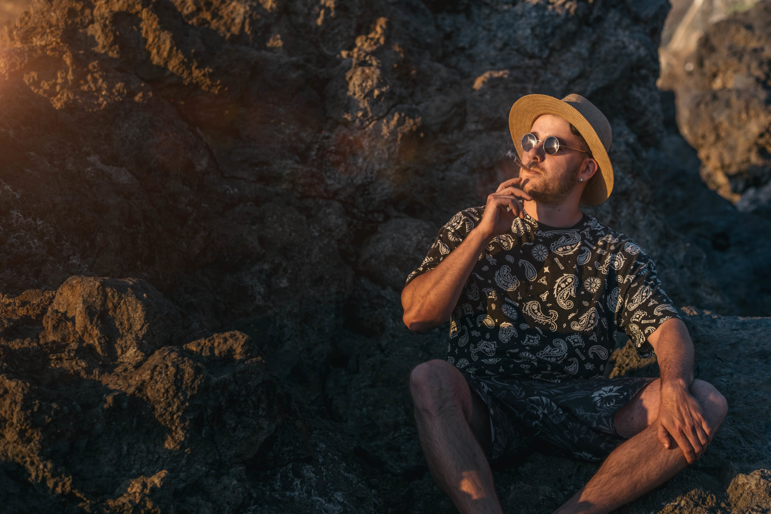 Cannabis tourists not welcome in Thailand - yet | Cannabiz